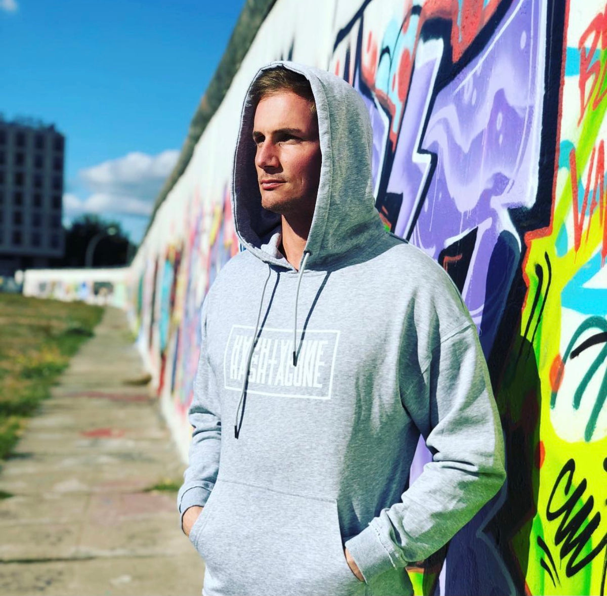 HashTag One Hoodie Mirror – Hashtag One Japan ハッシュタグ ワン ジャパン